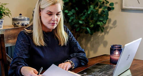 Alisa Joy Claus - Songwriter